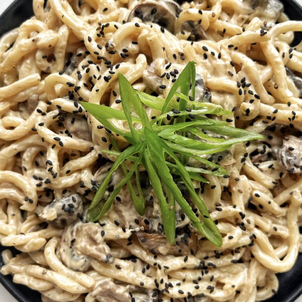 15-Min Creamy Udon With Miso Mushrooms - Myriad Recipes