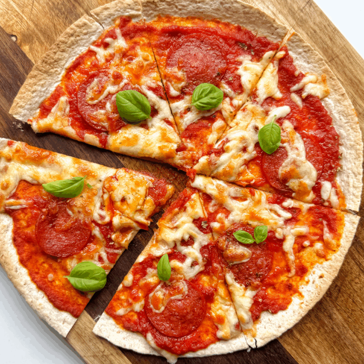 5-Minute Pizza Wrap | Myriad Recipes