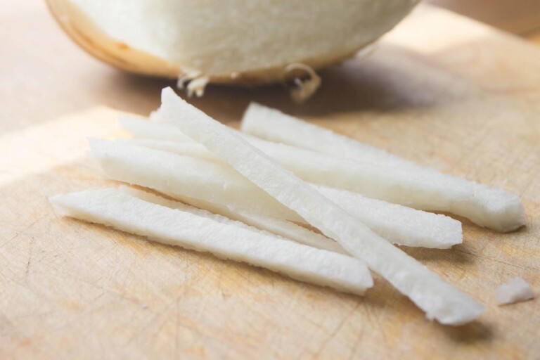 10 Best Bean Sprout Substitutes For Every Recipe | Myriad Recipes